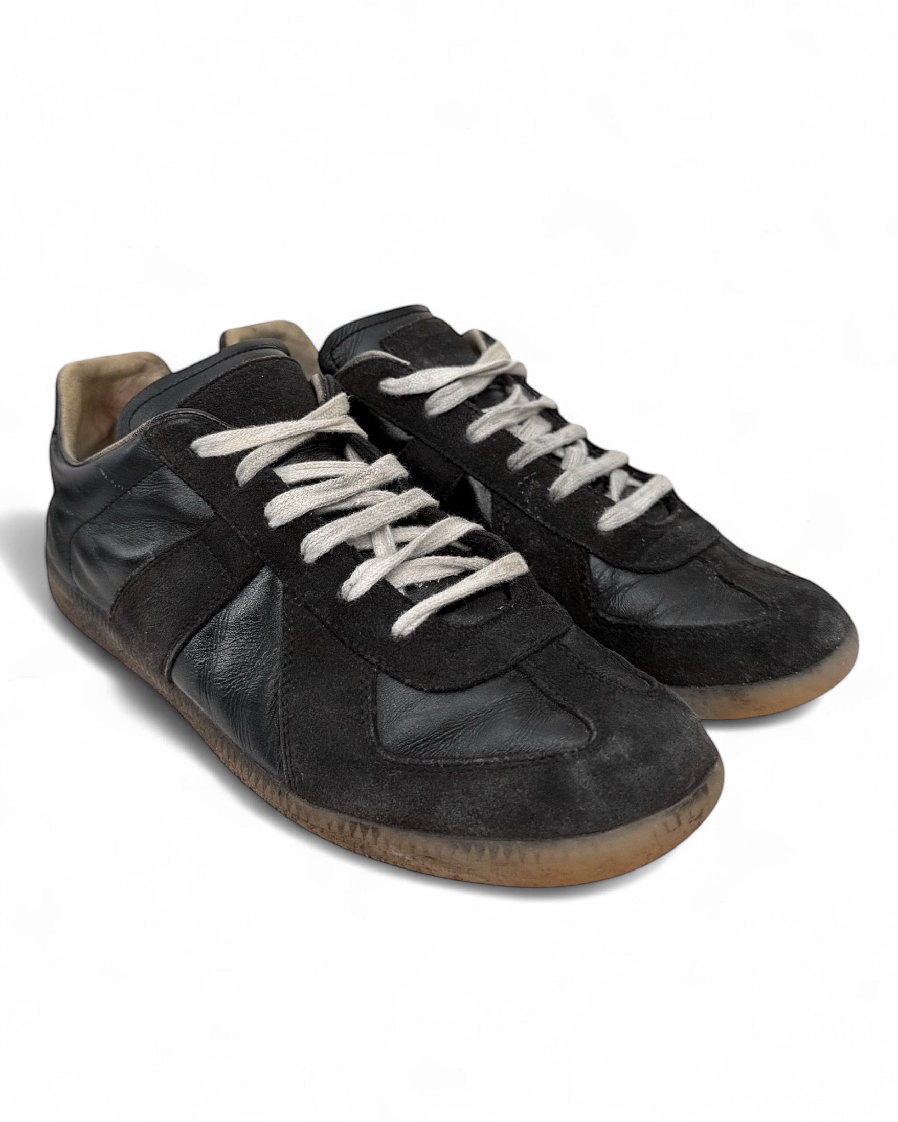 GAT Black Suede Gum Sole – Archive Reloaded