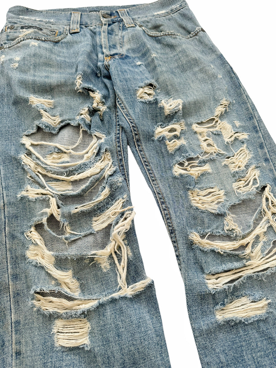 Shredded Distressed Denim – Archive Reloaded