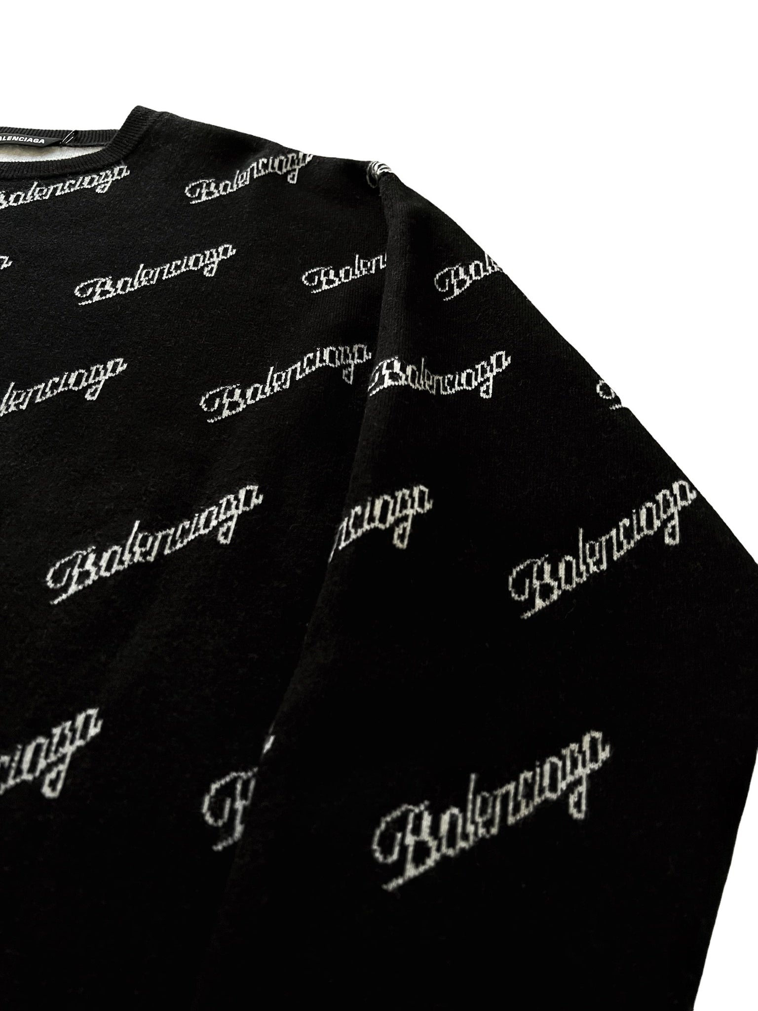 2020 Cursive Logo Sweater – Archive Reloaded